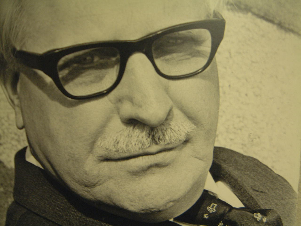 Themes of John Creasey’s Books - John Creasey